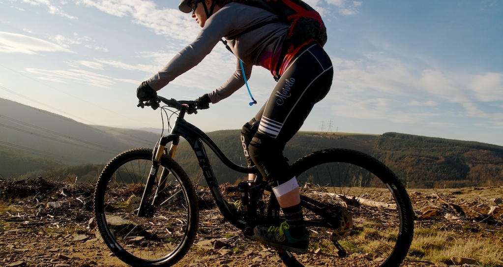 Review: Morvelo Women’s Classic ThermoActive 3...