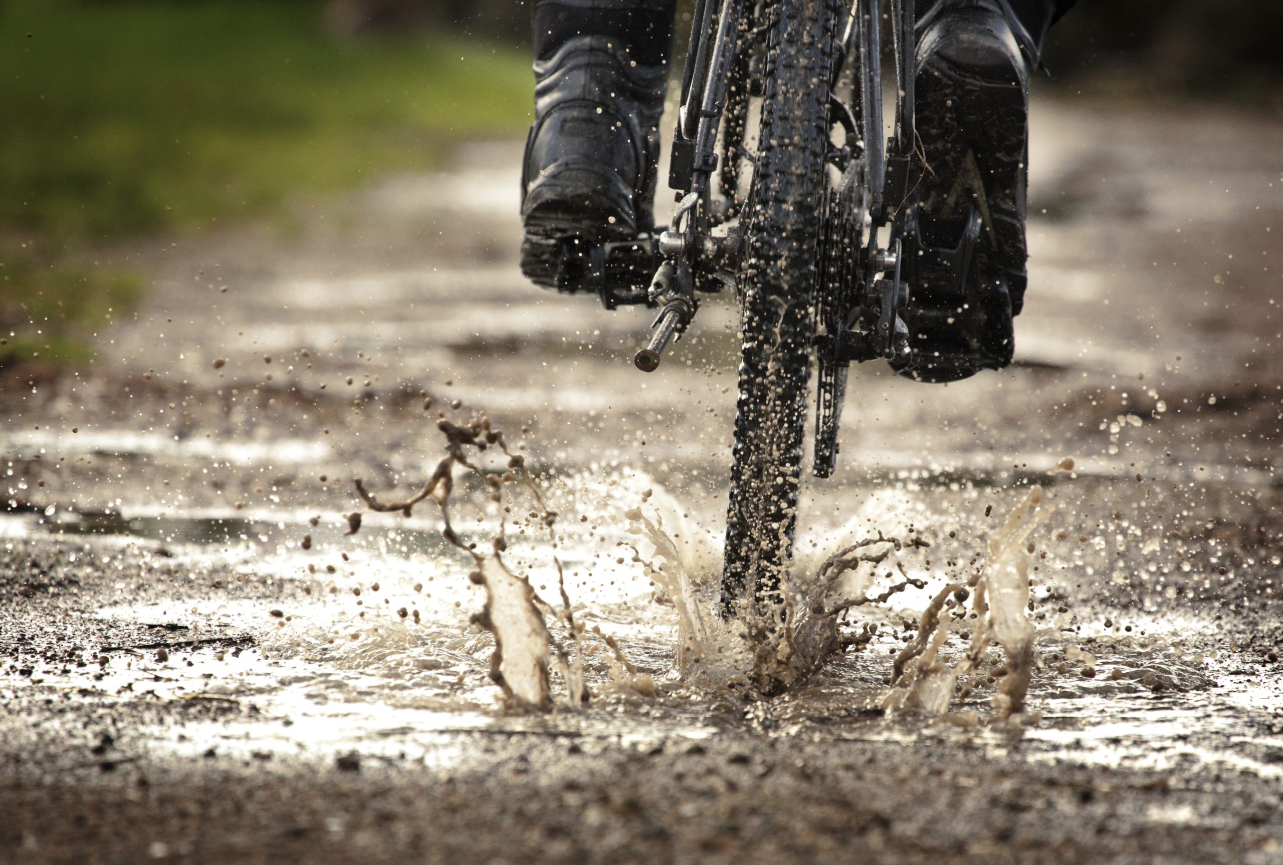 6 of the Best Things About Muddy Mountain Bike Ridin...